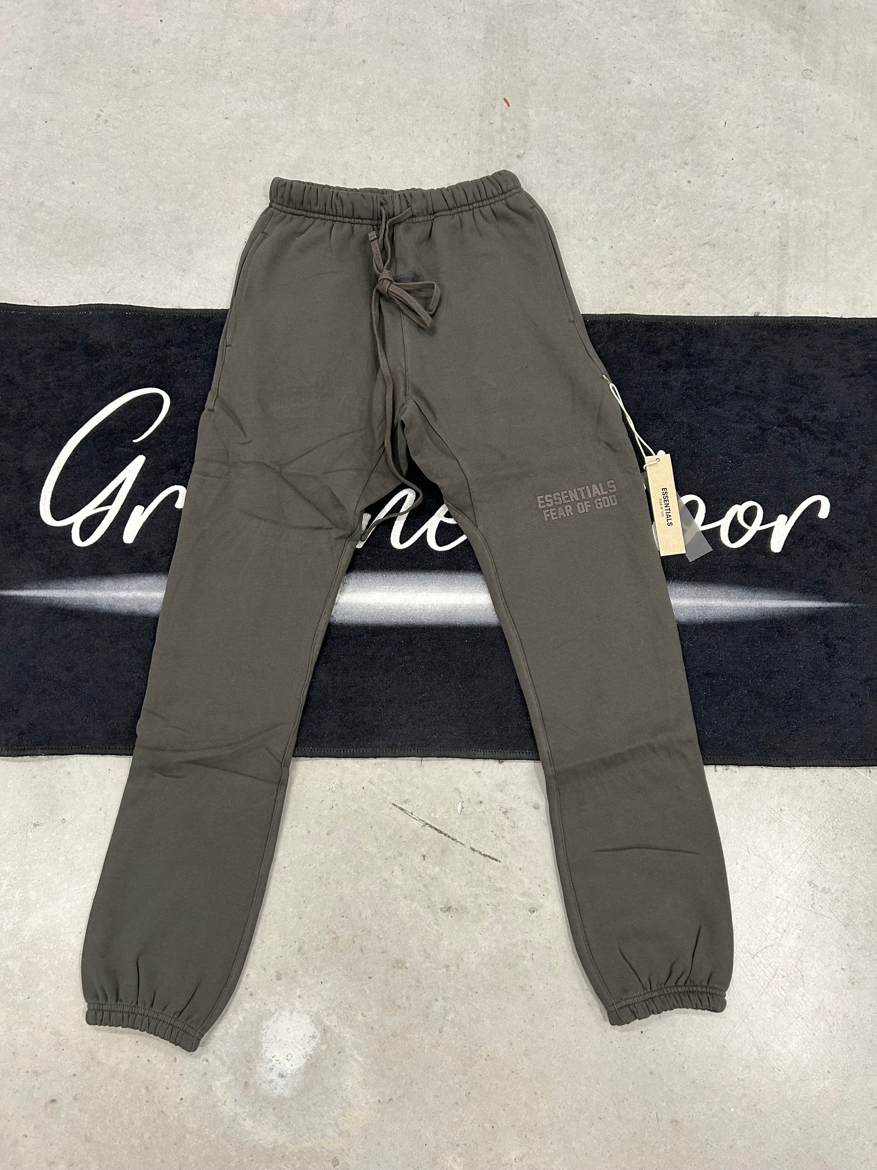 Essentials "Off Black" FW22 pants – GRAILS NEXT DOOR
