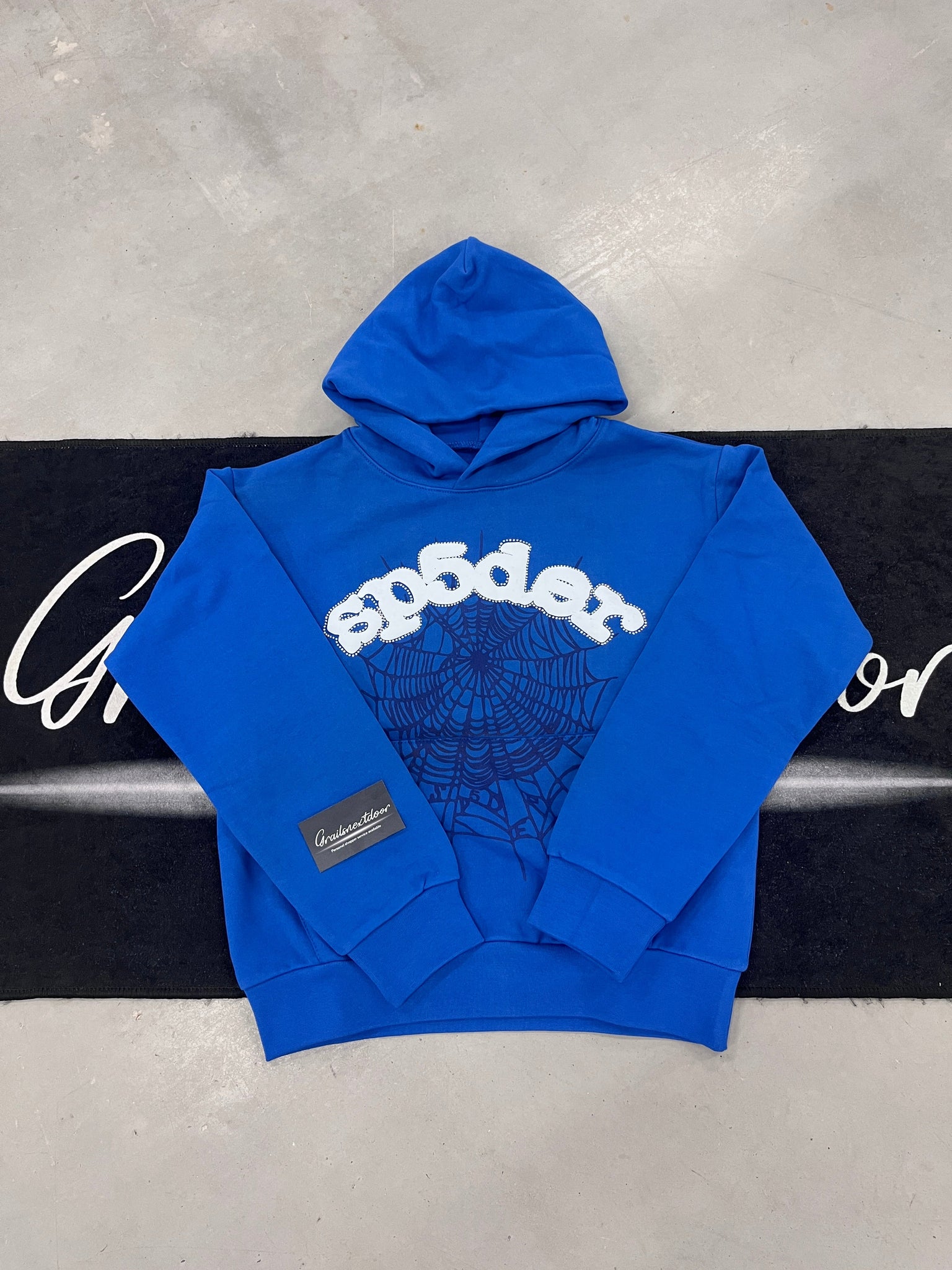 SP5DER – GRAILS NEXT DOOR